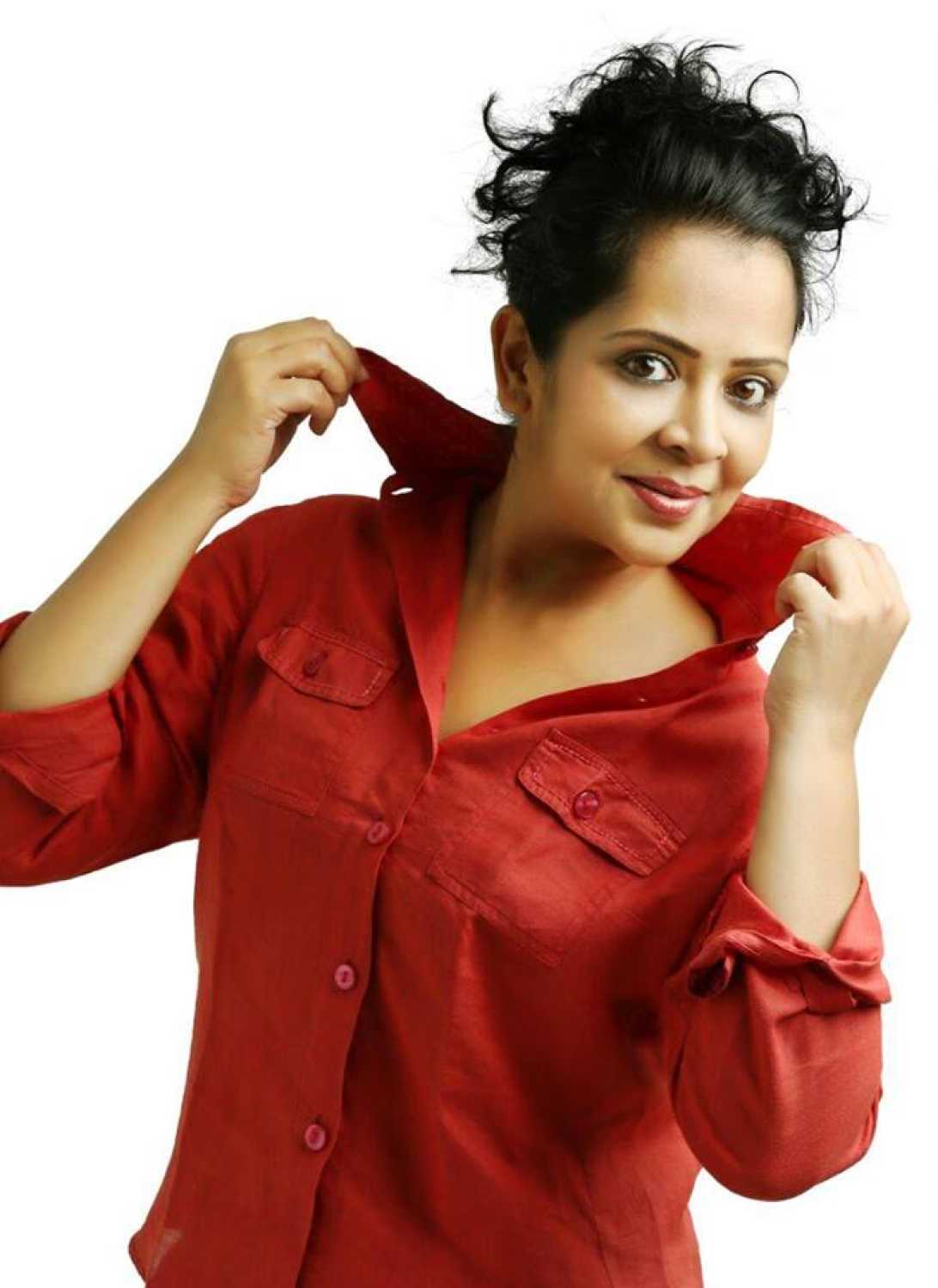 Devi Ajith movies, filmography, biography and songs - Cinestaan.com