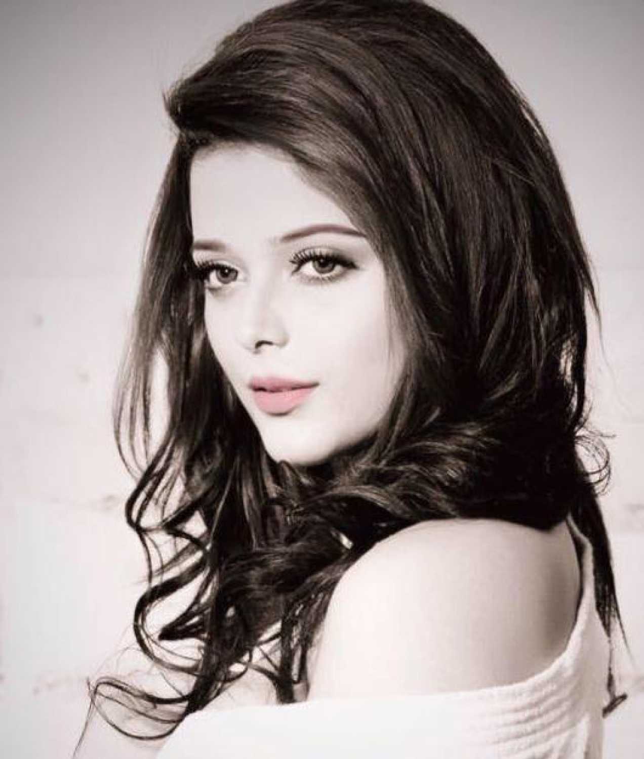 Rupsha Mukhopadhyay photos and images - Cinestaan.com